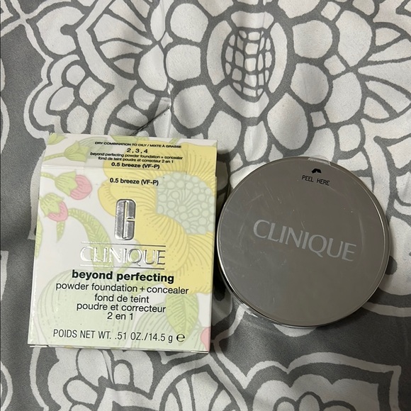 Clinique | Makeup | Clinique Pressed Powder | Poshmark
